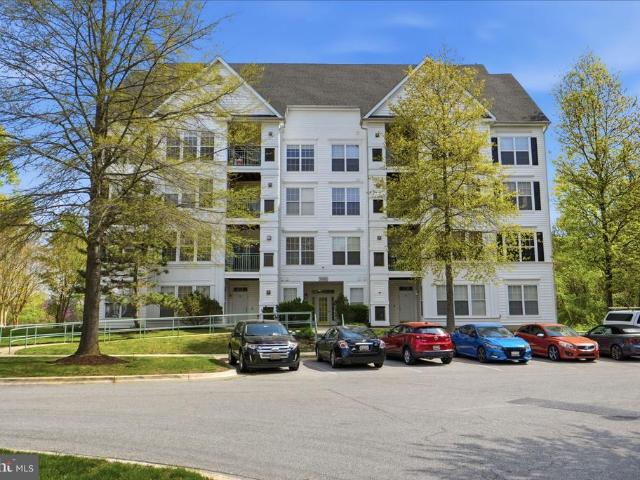 15620 Everglade Lane # 401