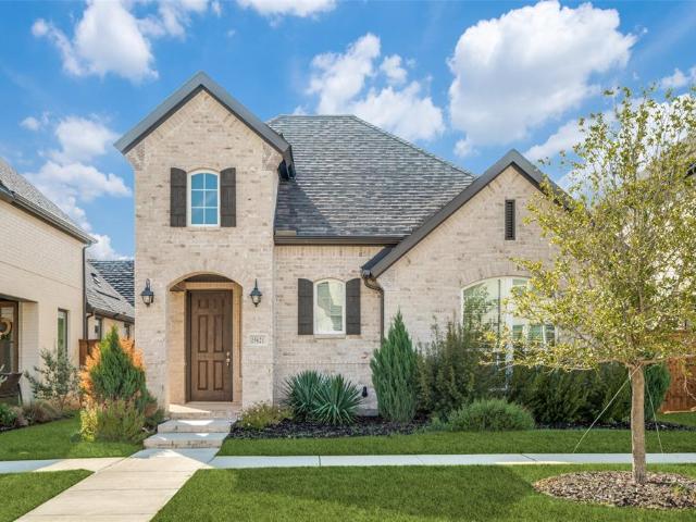 15621 Fringe Tree Road