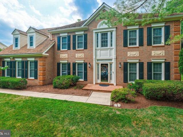 15622 Blackberry Dr, North Potomac, MD 20878