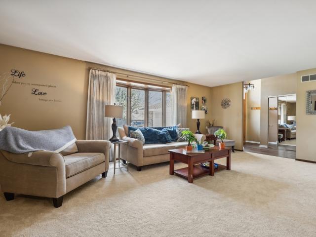 15622 S Trailside Drive