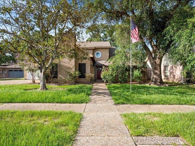 15626 Four Leaf Dr, Houston, TX 77084
