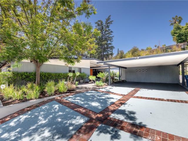 15626 Royal Ridge