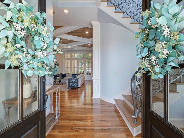 1562 Boardwalk Pl