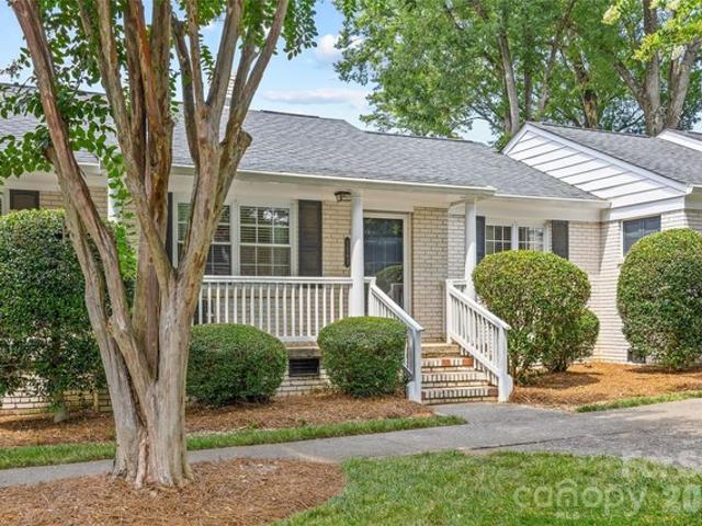 1562 Pecan Ave, Charlotte, NC 28205
