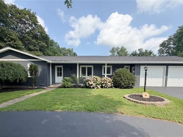 1562 Ridge Rd, Webster, NY 14580