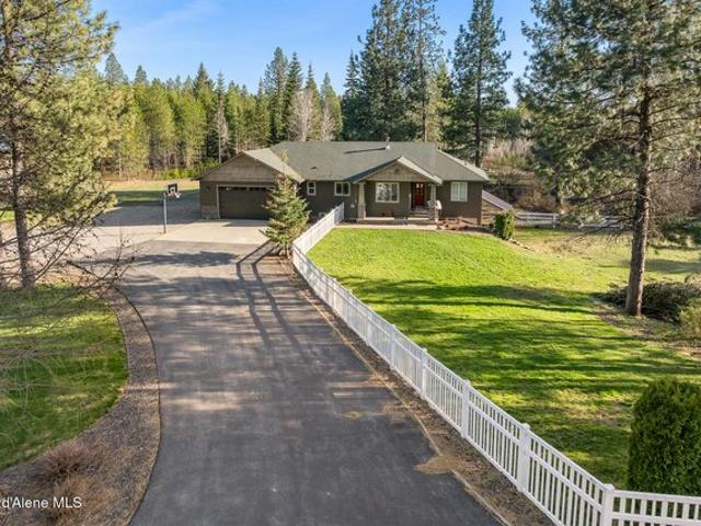 1562 W Laramie Ave, Rathdrum, ID 83858