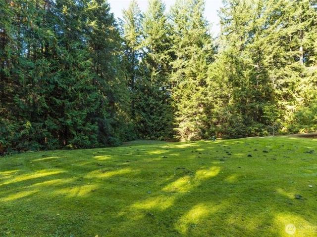 15630 Agatewood Rd NE, Bainbridge Island, WA 98110