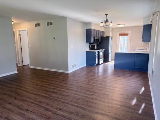 15631 W Waterford Lane