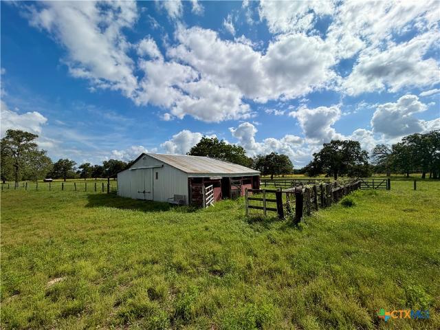 15631 fm 682 tract g