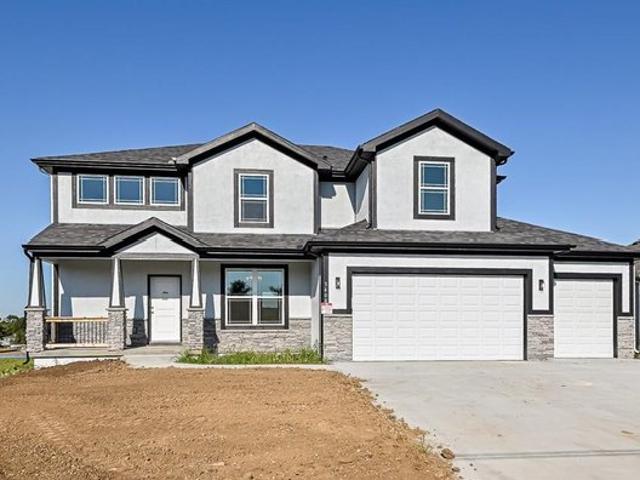 15635 Austin Ct, Basehor, KS 66007