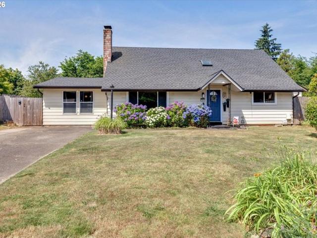 1563 NE Village Squire Ct, Gresham, OR 97030