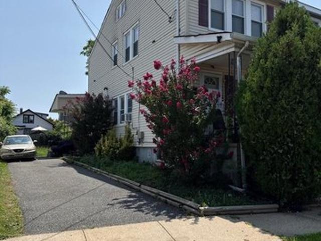 1563 Elizabeth Ave, Hamilton, NJ 08629