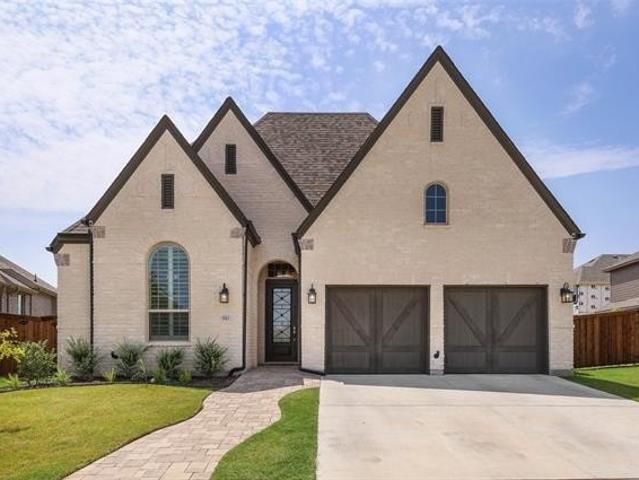 1563 Jocelyn Dr, Fort Worth, TX 76052
