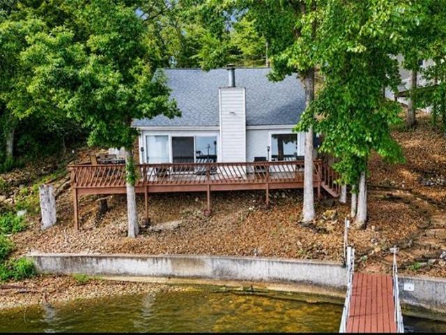 1563 Spring Valley Rd, Osage Beach, MO 65065