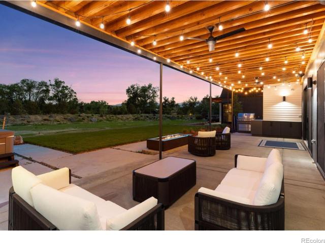 1563 Spring Creek Crossing