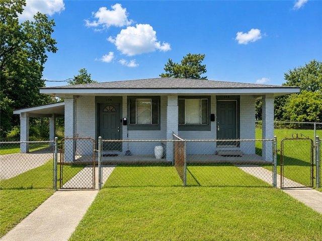 156 1 th St, Bridge City, LA 70094