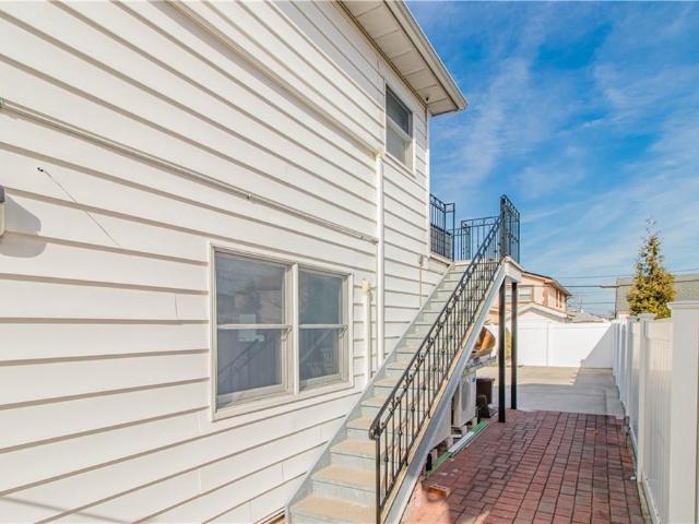 156 2 th Street