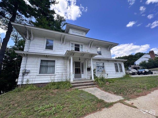 156 Cottage St, Sanford, ME 04073