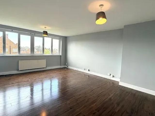 156 Castle Lane, Ulverley Green, B92 8RR, United Kingdom | 2 bed apartment for rent #167619183 | Rentberry