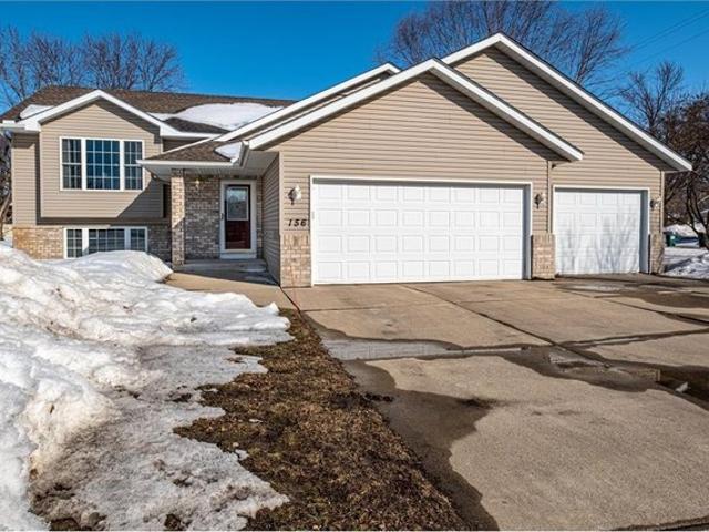 156 Cedar Dr S, Lester Prairie, MN 55354