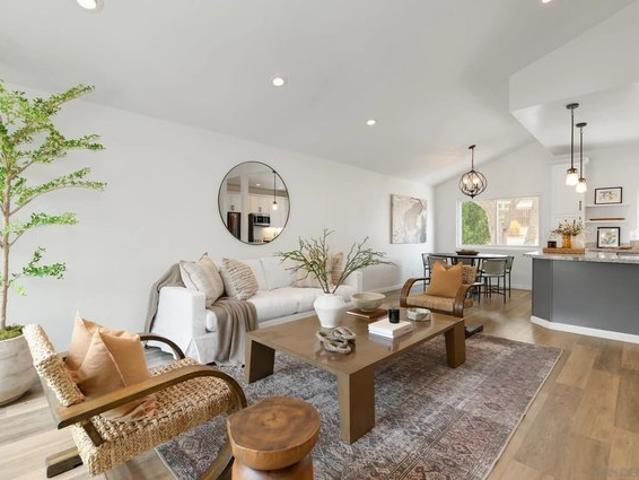 156 Cerro St, Encinitas, CA 92024
