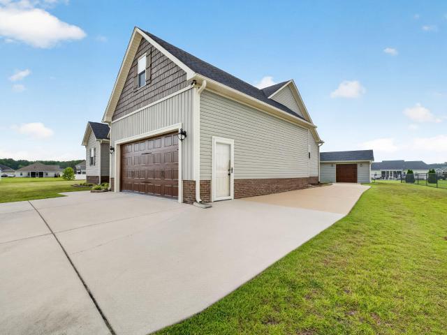 156 Clipper Lane