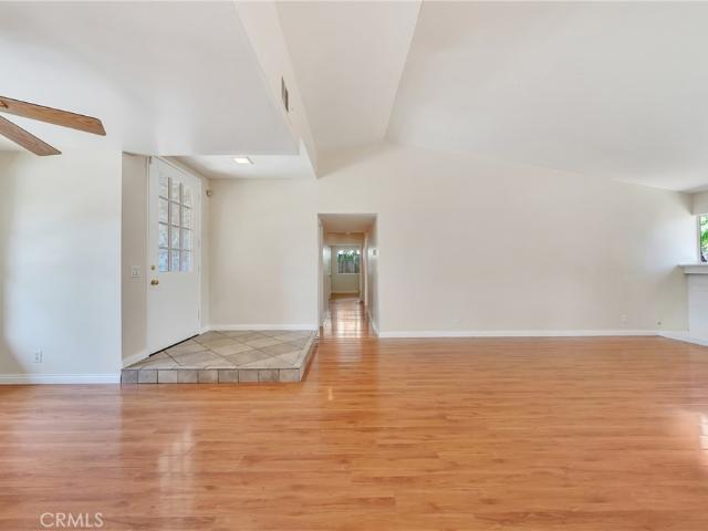 156 Appletree