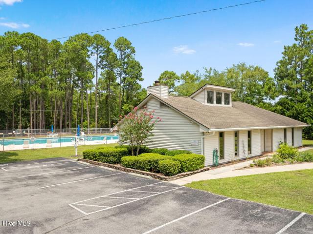 156 Boundary Loop Road NW