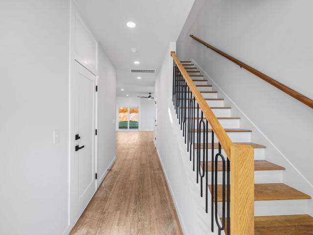 156 Boxwood Lane