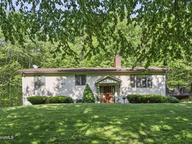 156 Bailey Rd, Lanesborough, MA 01237
