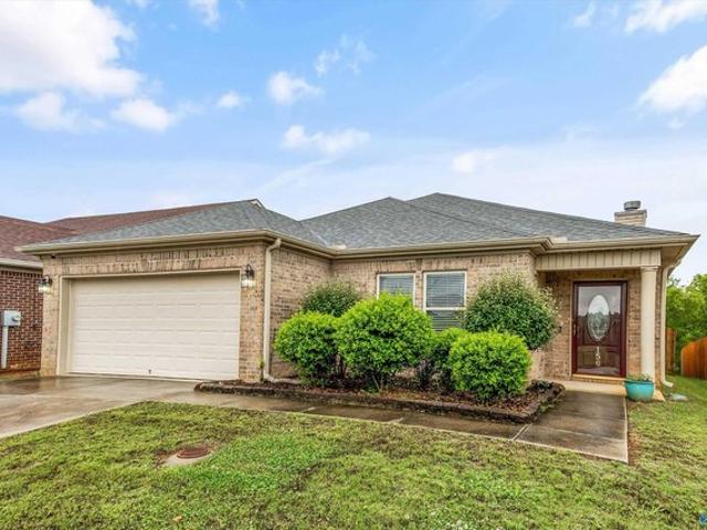 156 Gardengate Dr, Harvest, AL 35749