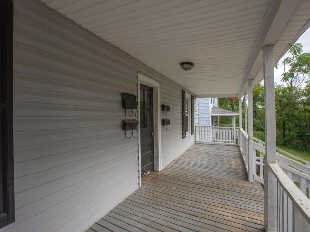 156 Garrett Street