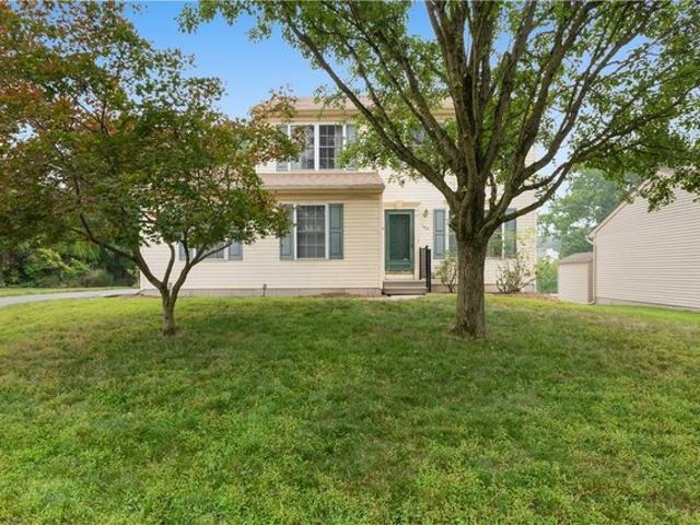 156 Grandview Dr, Palmer Township, PA 18045