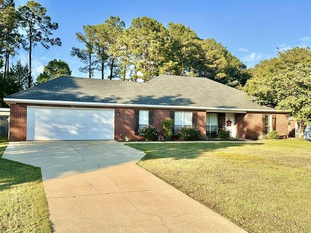 156 Grand Ridge Ln, Wetumpka, AL 36093