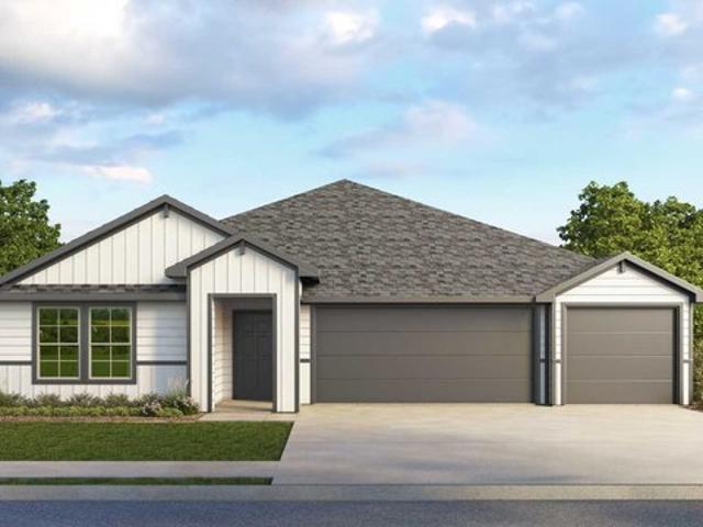 156 Great Northern Dr, Cedar Creek, TX 78612