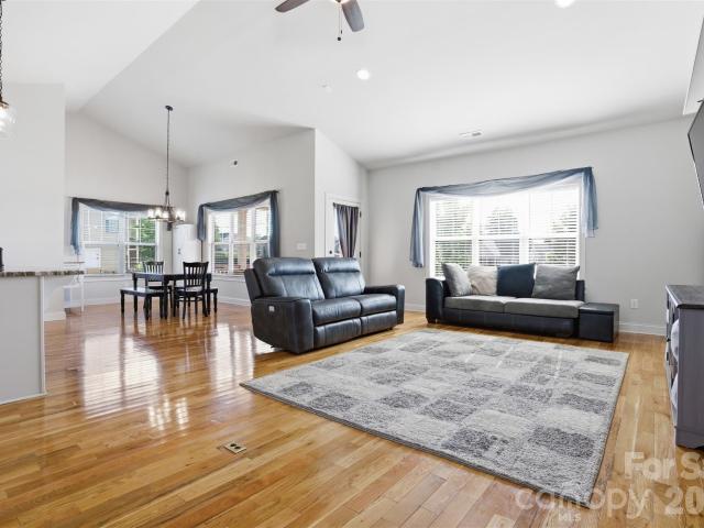 156 Greythorn Drive