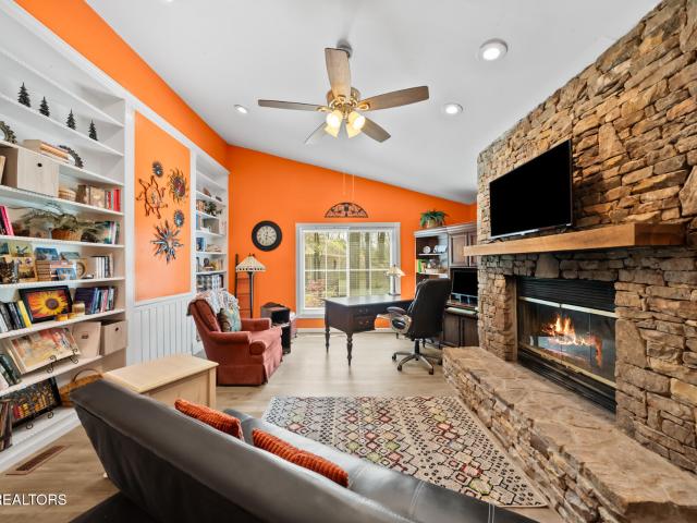 156 Dovenshire Drive