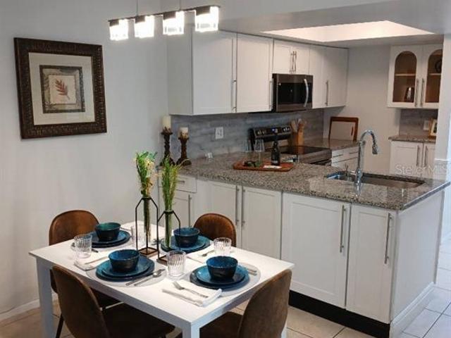 156 Devon Ct, Dunedin, FL 34698 | MLS #TB8443