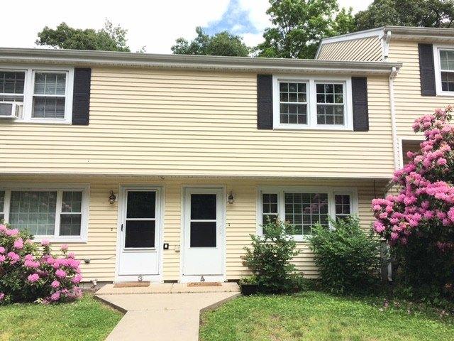 156 E Bacon St Apt 4, Plainville, MA 02762