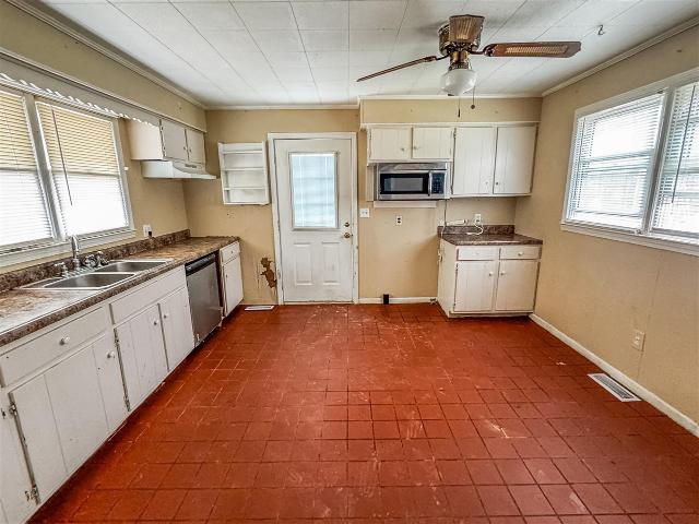 156 E Harmons Ferry Road