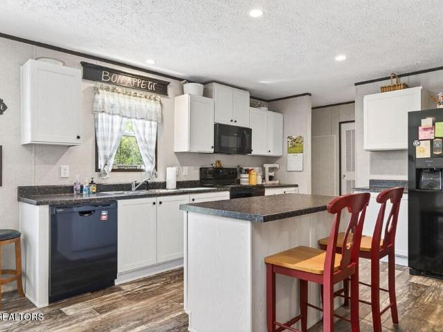 156 Falls View Rd