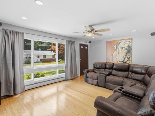 156 Kenberma Street