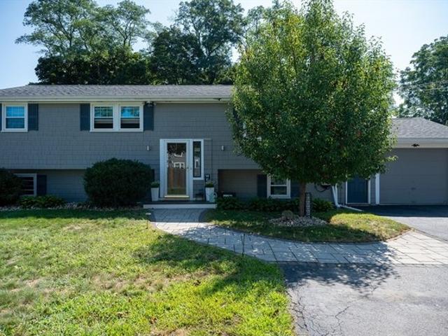 156 Oak St, Weymouth, MA 02190