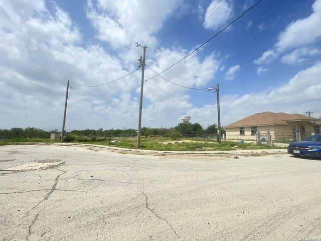 156 Laguna C Lot 34, Eagle Pass, TX 78852
