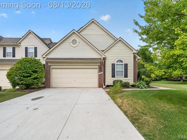 156 Morgan Dr Unit 18, Canton, MI 48188