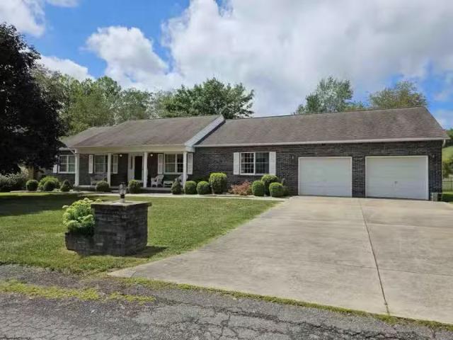 156 MEADOW VILLAGE RD, LOST CREEK, WV 26385 Single Family Resi.
