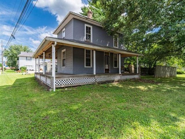 156 N Walnut St, Mount Gilead, OH 43338