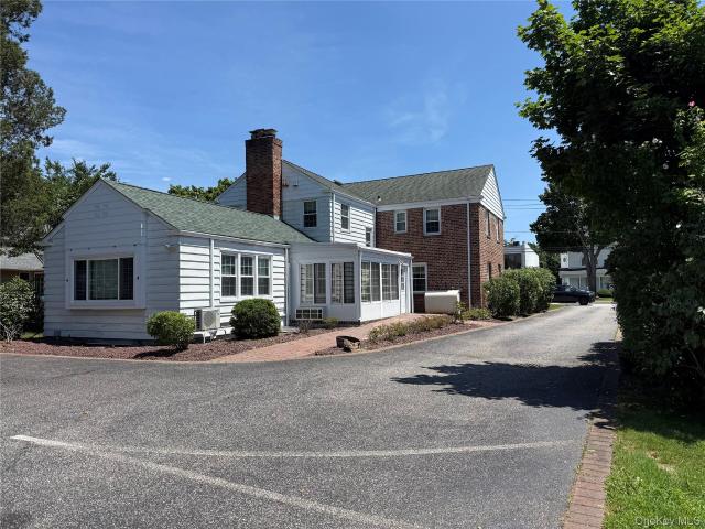 156 N Ocean Avenue