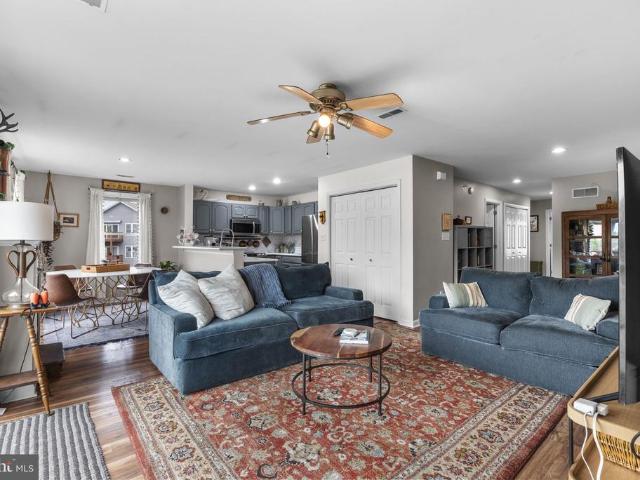 156 NE Isle Drive # 94A