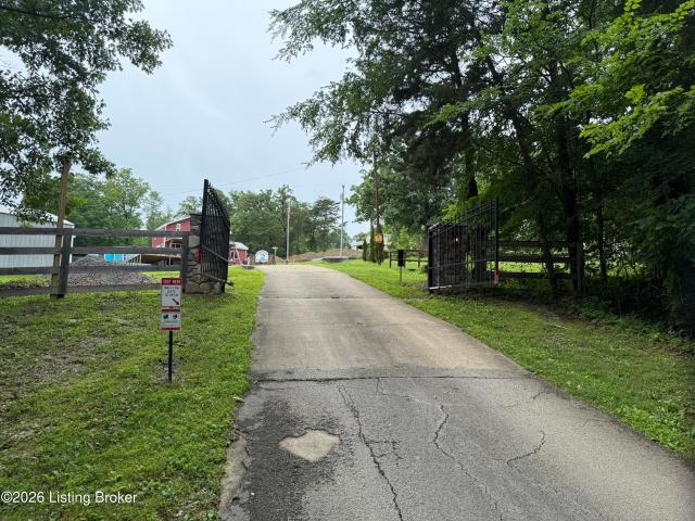 156 Skyline Dr